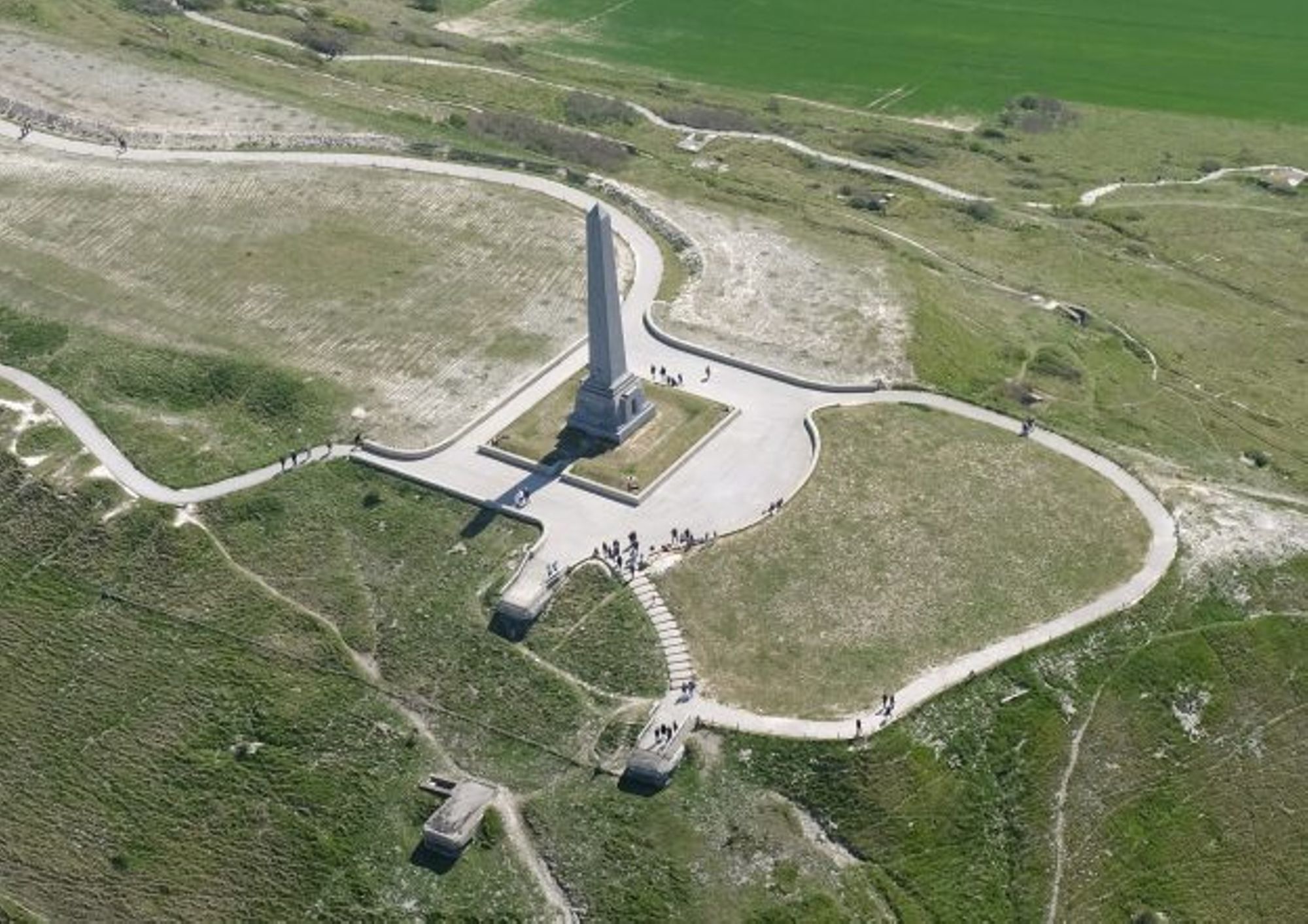 Trois obélisques pour rendre hommage aux morts de la Dover Patrol